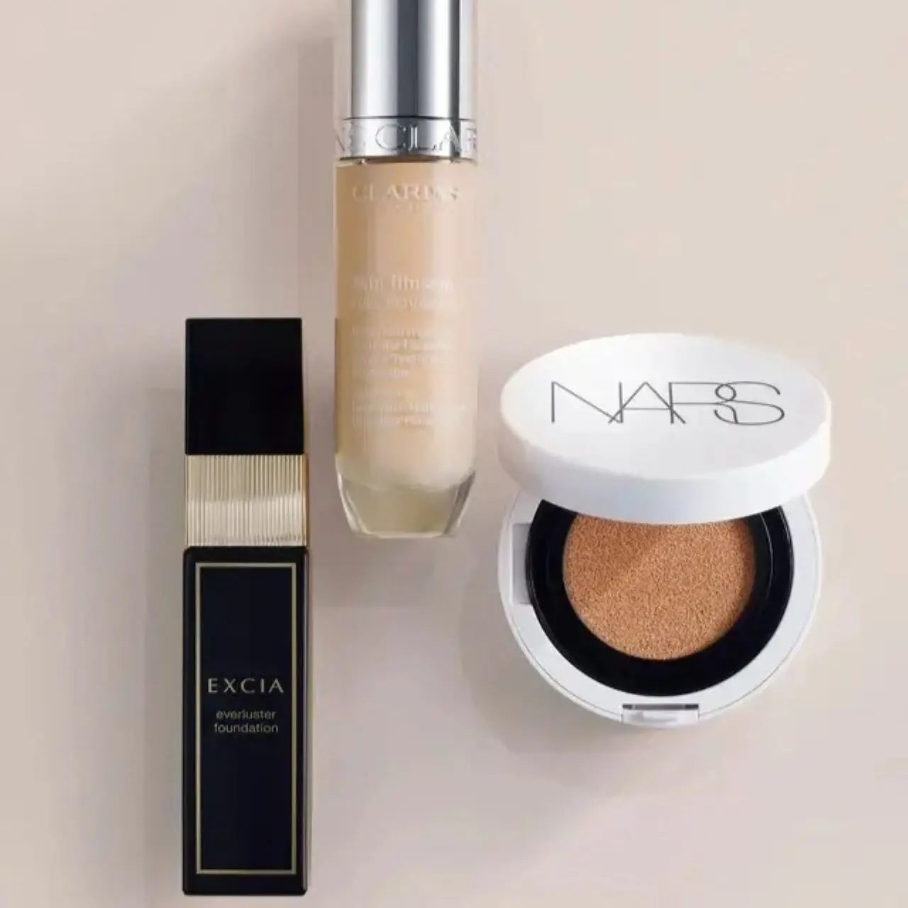 40代・50代の肌を美しく見せる「化粧下地・ファンデーション・フェイスパウダー」厳選27選 | Web eclat | 50代女性のためのファッション、ビューティ、ライフスタイル最新情報