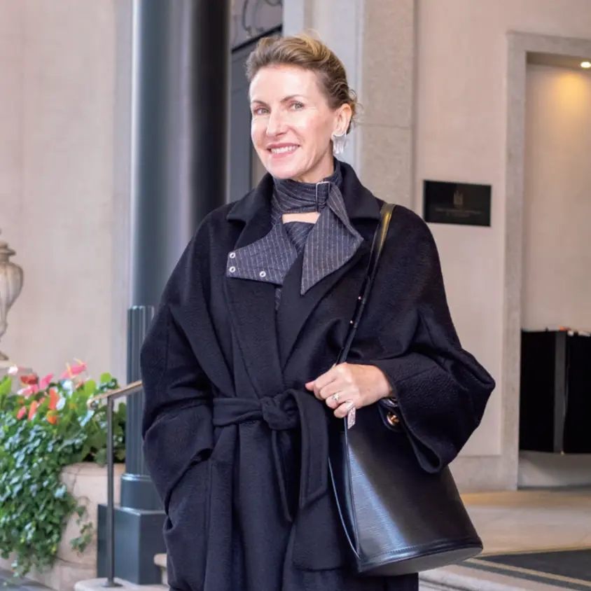 ミラノのジュエリーデザイナー・キアラのON＆OFFコーデ【おしゃれマダム深掘りSNAP】 | Web eclat | 50代女性のためのファッション、ビューティ、ライフスタイル最新情報