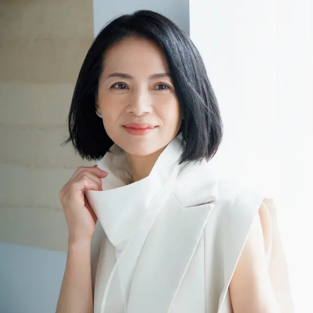 千登世流・今日の自分を好きになる3つの視点【大人美が目覚めるとき SPECIAL版】 | Web eclat | 50代女性のためのファッション、ビューティ、ライフスタイル最新情報